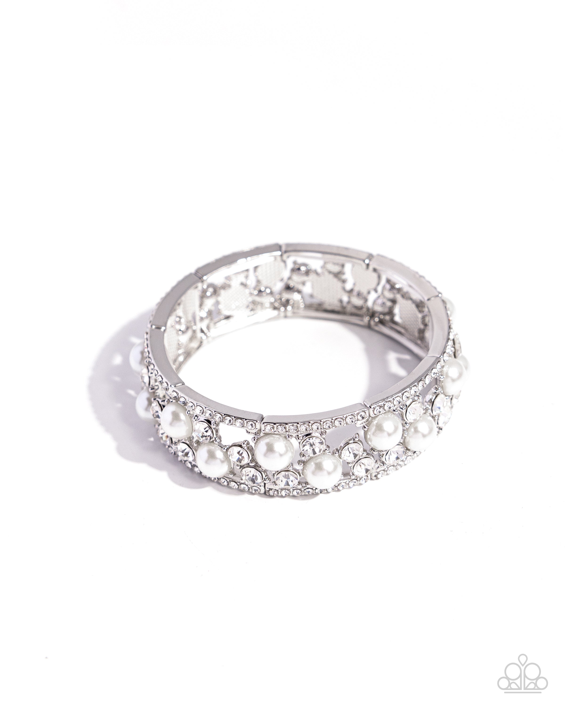 Opera Singer White Bracelet Paparazzi – Daria's Blings N Things